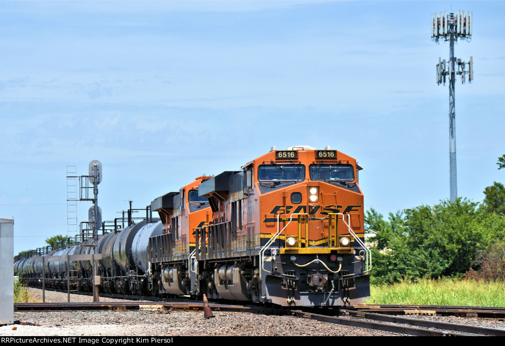 BNSF 6516 SB BNSF Fort Worth Sub